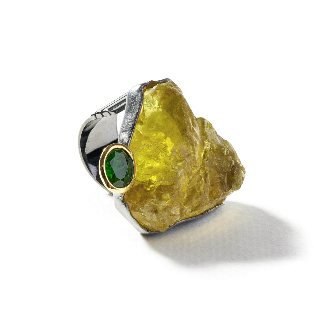 German Kabirski Iason Rough Lemon Quartz and Chrome Diopside Ring ...